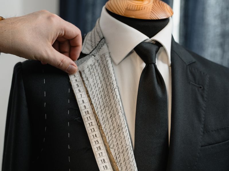 Peak Lapel vs Notch Lapel – Shepherd & Woodward Ltd